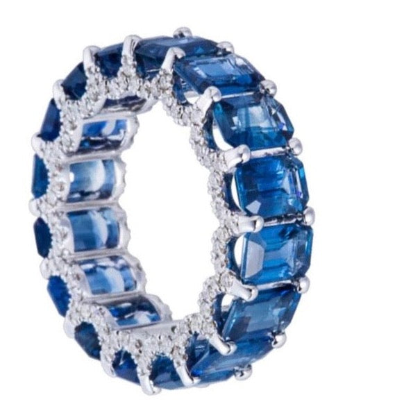 DIAMOND PEEK-A-BOO CHUNKY BLUE SAPPHIRE ETERNAL RING – Sarah Fine Jewelry